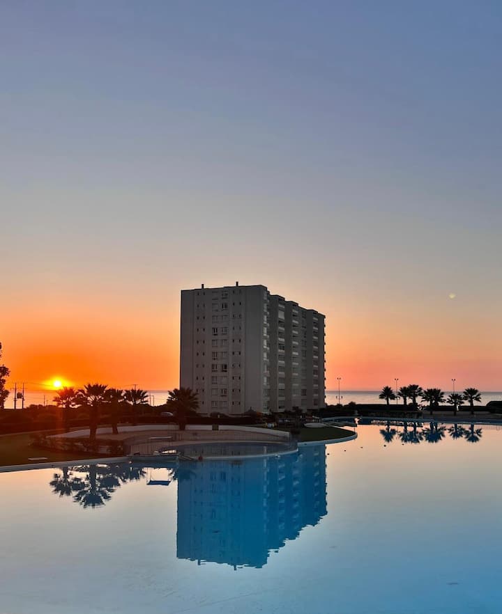 Espectacular Vista A La Laguna Y Al Mar En Papudo - Papudo