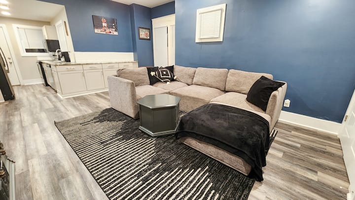 Derby Oak Luxe Apartment By Expo And Shelby Park - Louisville, KY