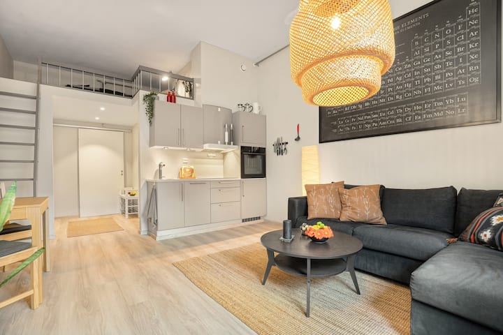 Strøken Studioleilighet Med Hems Ved Bystranda - Kristiansand