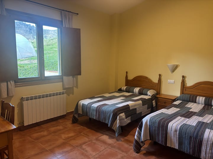 Habitación Agroturismo Orubixe - Deva, España
