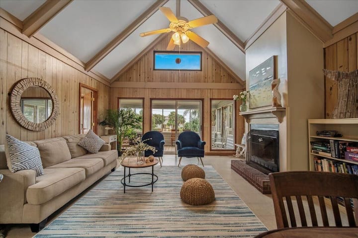 Shore Break Edisto - Across The Street From Beach - Edisto Beach, SC