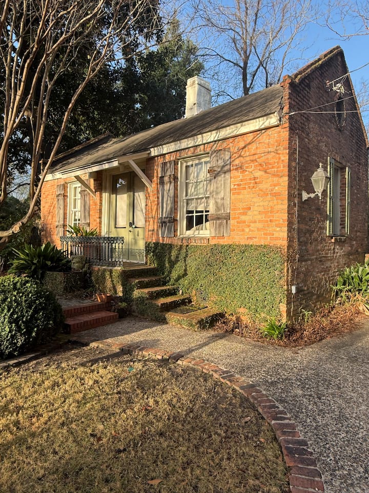 Historic Cottage In Downtown Macon - Macon, GA