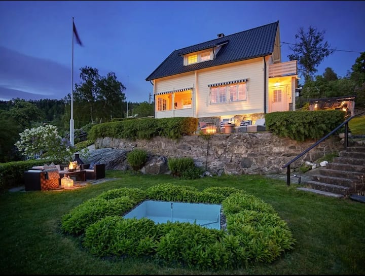 Sjøly: Et Unikt Sjøhus M/badehus – 25 Min Fra Oslo - Oslo