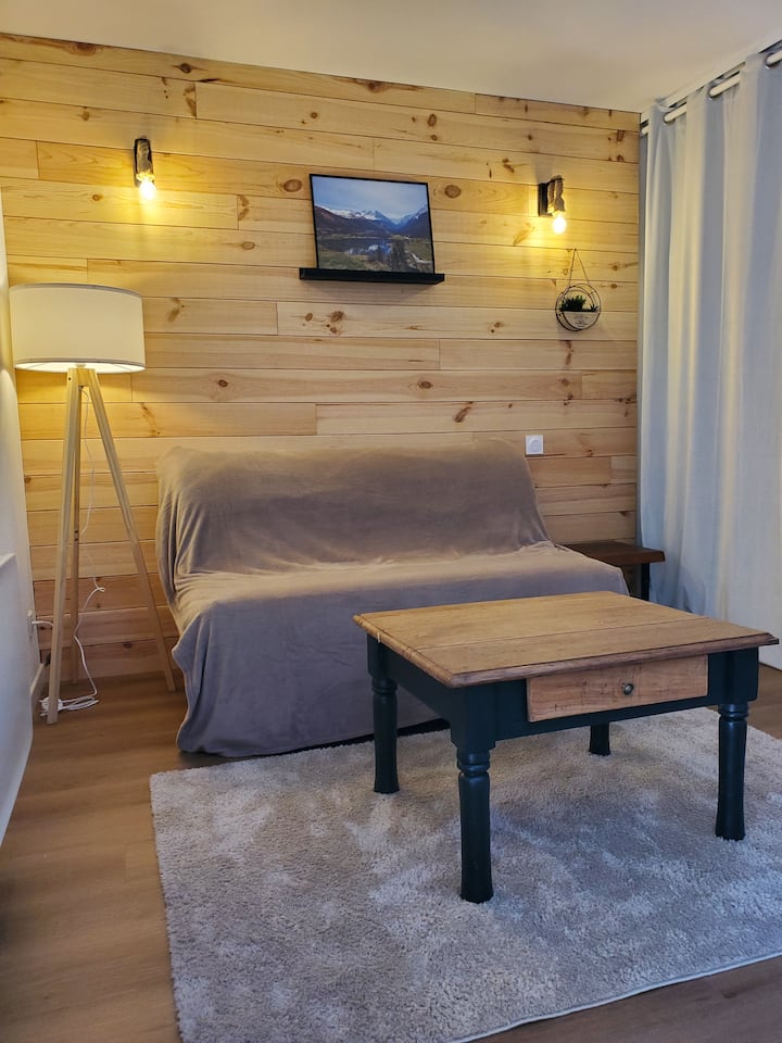 Appartement Cosy à Arreau / Piscine Estivale - Arreau