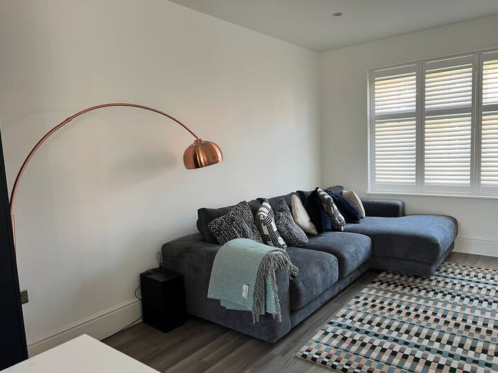 A Clean & Fabulous New Build 4 Bedroom House - Saffron Walden