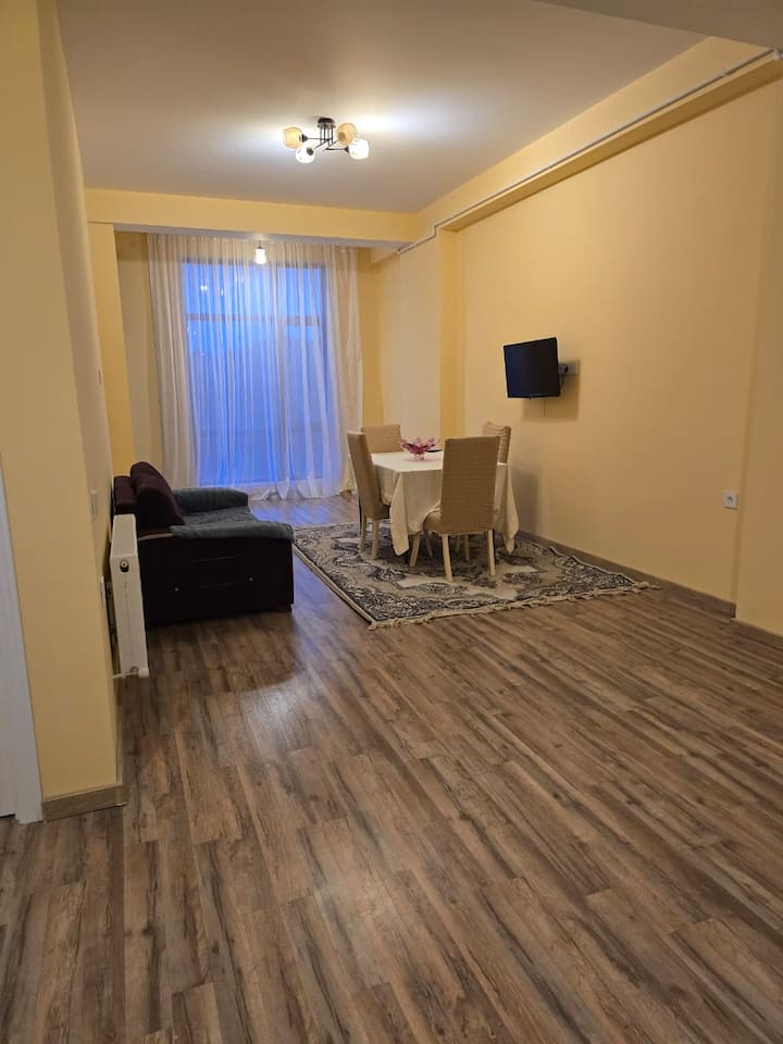 Уютная квартира напротив Ботанического Садика - Azerbaijan