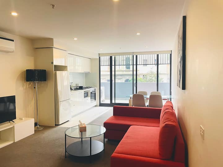 2br For 6 Near Queen Vic & Melb Central | Balcony - Melbourne