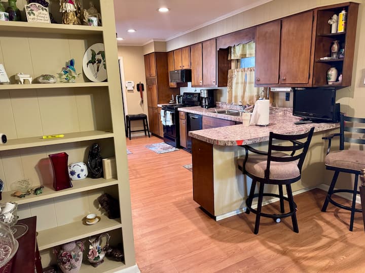 Annie’s Place | Quiet Retreat Near Wake Forest - Wake Forest, NC