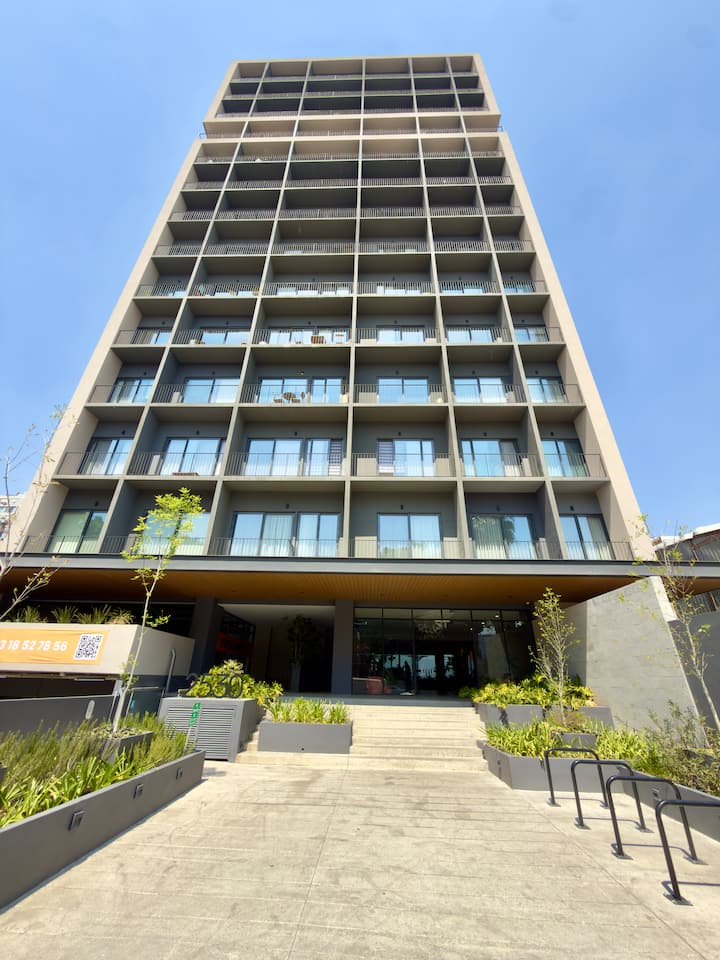 Depa P12 Con Vista A Centro Magno | Alberca | Gym - Mexico