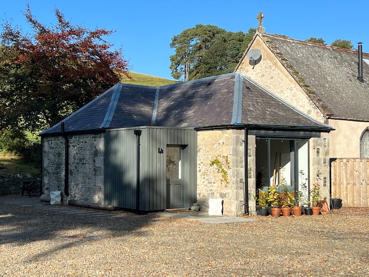 The Studio @ Tall Trees - Biggar