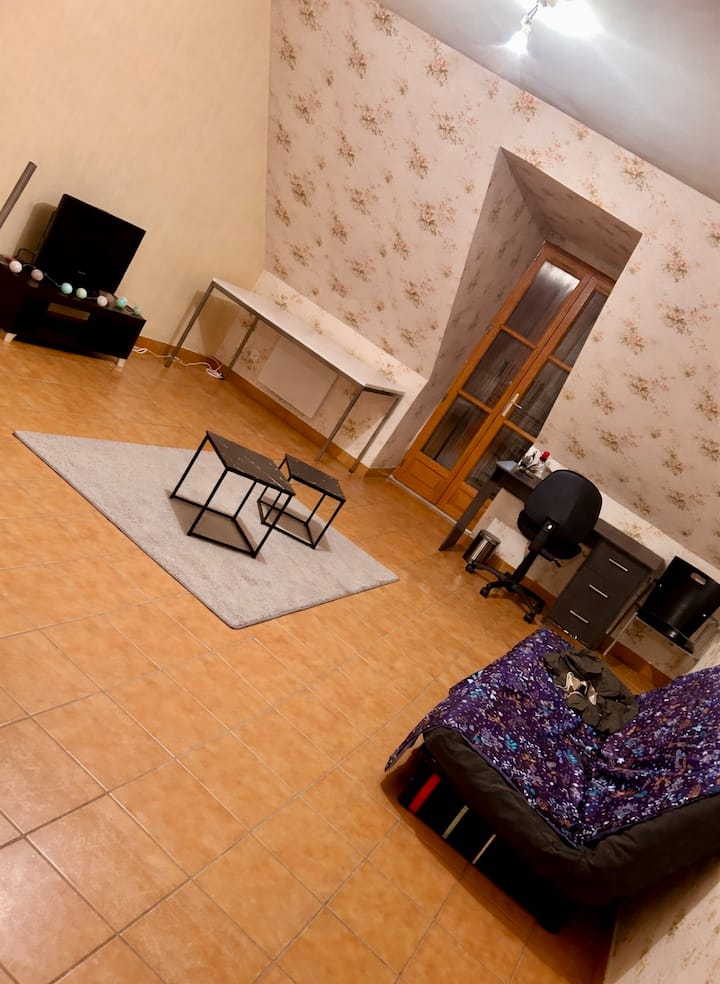 Charmant T2 Plein Centre Au Calme - Saint-Amand-Montrond