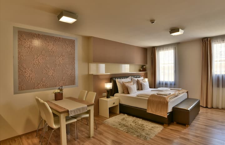 Főtér Rezidencia - Apartman 12 - Győr