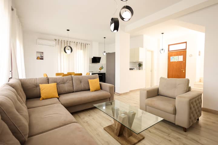 Perla Villa 002 - Albania