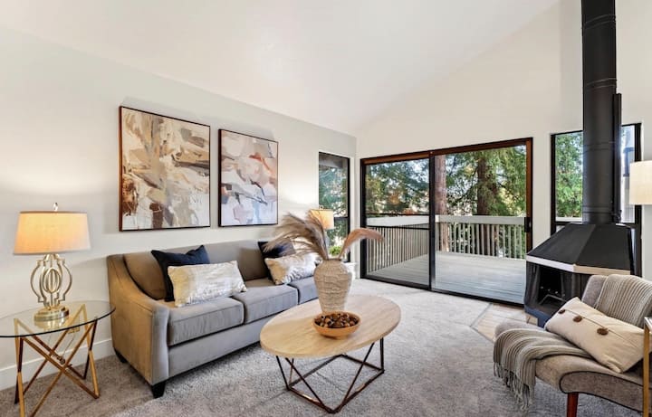 Stunning Condo In The Perfect Location! - Walnut Creek, CA
