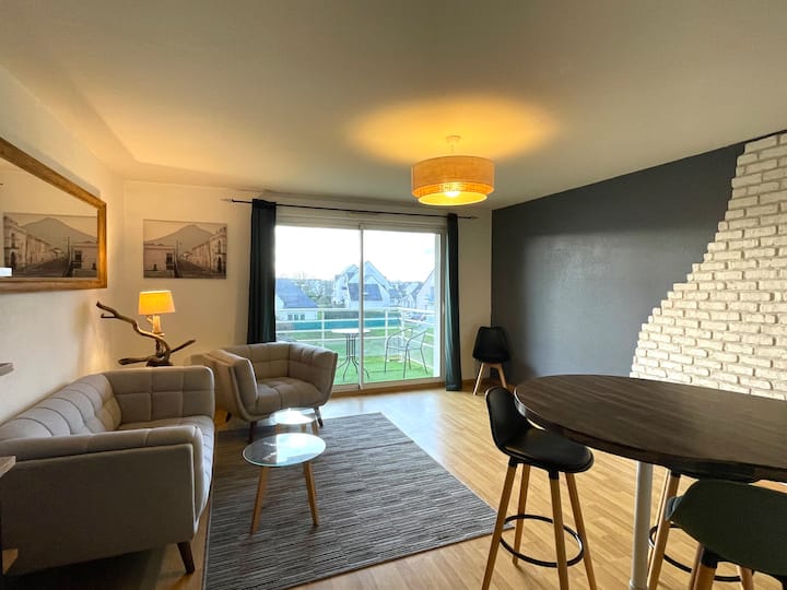 Appartement Avec 2 Chambres Au Calme. - Séné