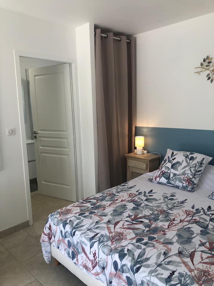 B&b Avec Cuisine, Clim, Terrasse, Parking Gratuit - Orgon