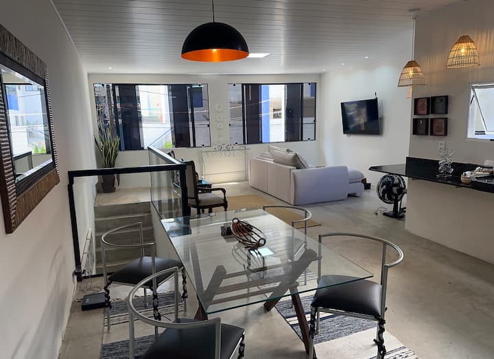 Casa Ampla Com Ar, Suíte, Próx A Praia De Camburi - Vitoria