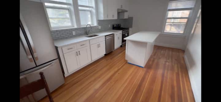 Signature 4br Residence - Somerville, MA