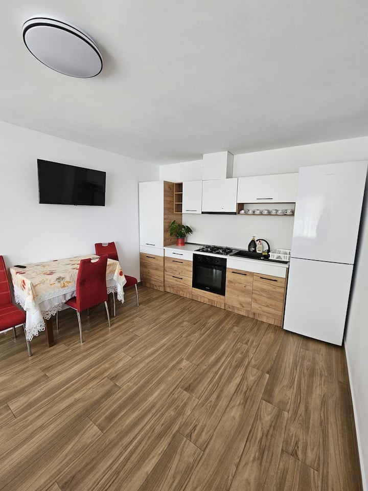 White Apartament Peștera Urșilor - Budureasa