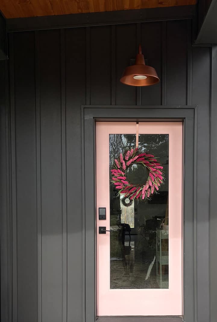 New Listing! Golightly Getaway | Saugatuck - Saugatuck, MI