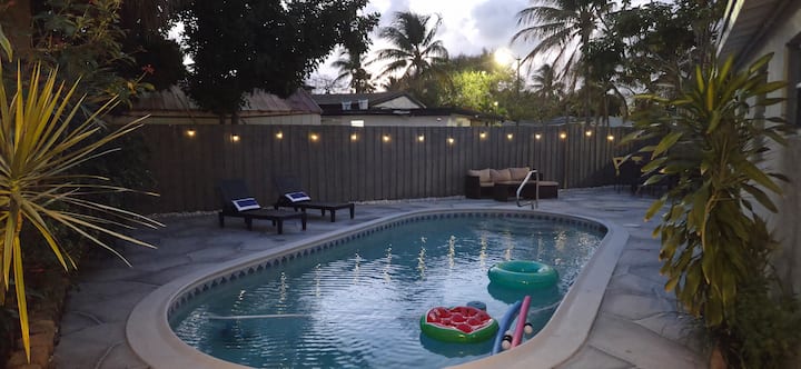 Pompano Beach Retreat - Pompano Beach, FL