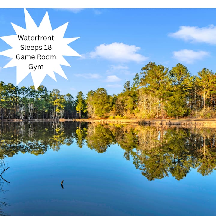 Waterfront Retreat • Sleeps 18 • Game Room • Gym - United States
