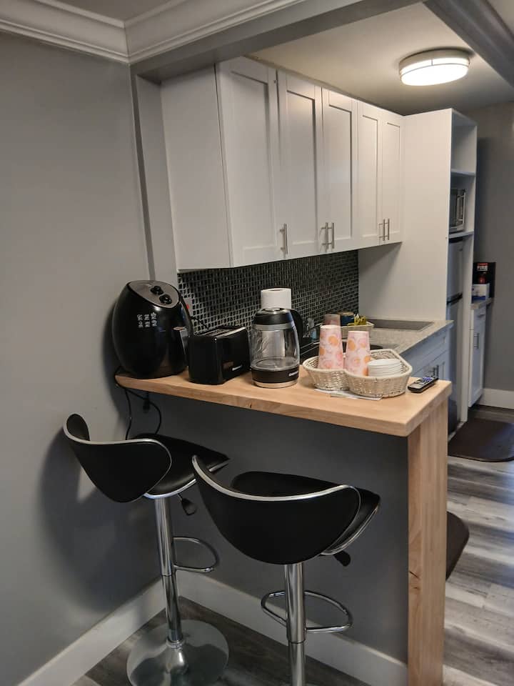 Your Home Away From Home. - Pembroke Pines