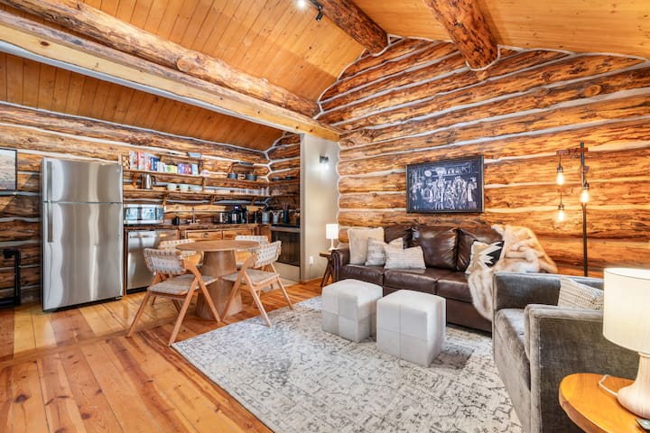 Pinecrest Cabin: Serene Black Hills Getaway - Mount Rushmore, SD