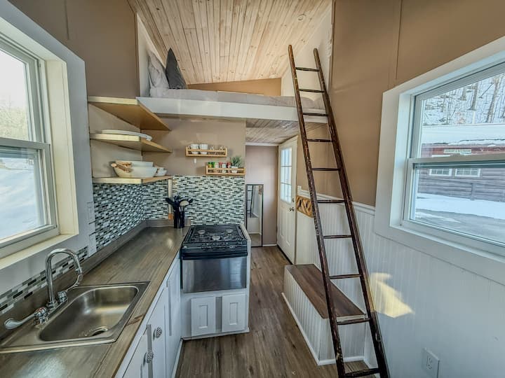 Tiny Timber On Black Lake - Black Lake, NY