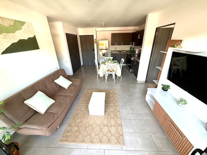 Cómodo Y Acogedor, Cerca De Todo. 2br, Amenidades - San Salvador