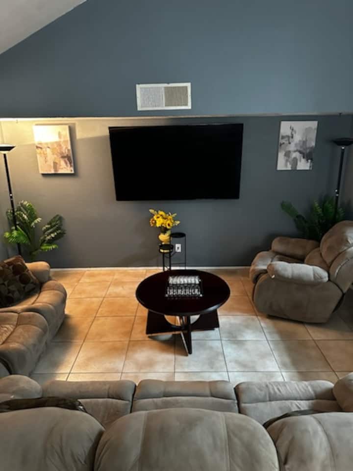 Duplex - Grand Prairie, TX
