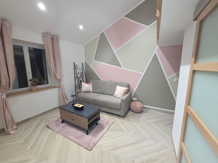 Gîte Des Abeilles "La Rose" + Cuisine - Lac de Bouzey