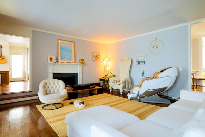#7 Private Mansion | Massage Chair | Great Views - Princeton, NJ