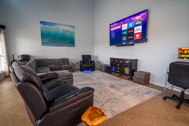 Island Life - Bright & Spacious - Corpus Christi, TX