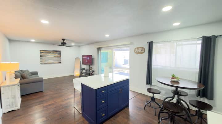 3br W/bunks Patio Retreat Near At&t + Six Flags - Grand Prairie, TX