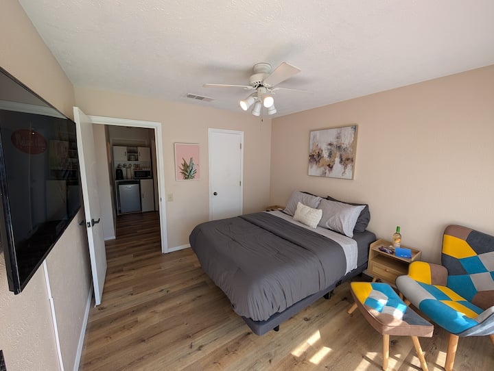 The Junior Pool Suite - Carrollton, TX