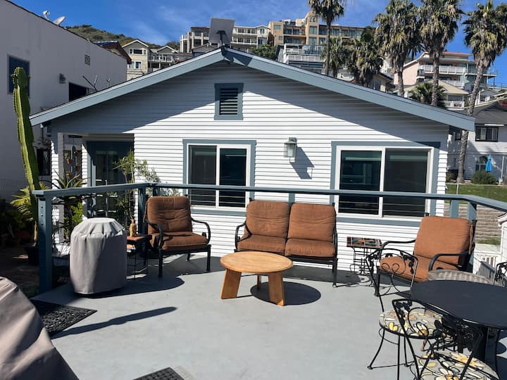 Ocean View Cottage. Close To Town And Beach. - Avalon, CA