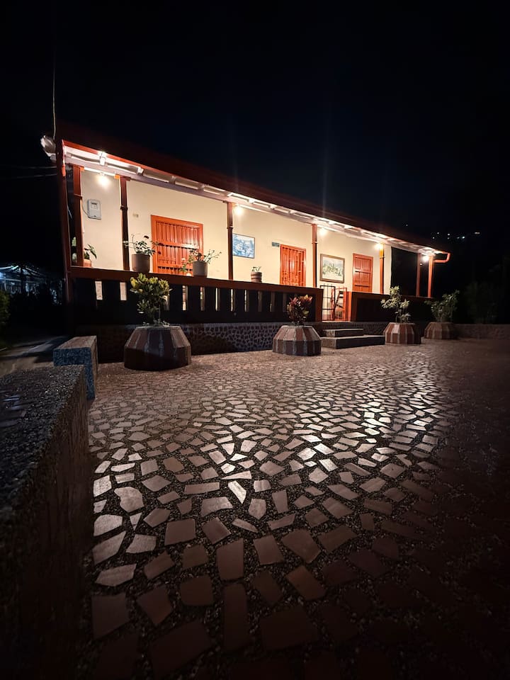 Casa Tradicional Antioqueña En Finca El Salvador. - Envigado