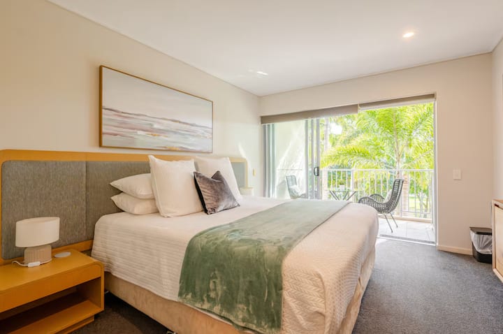 The Beach Studio - Peppers Resort Studio Apartment - Kingscliff