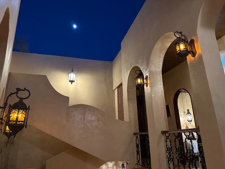 “Riad Xula” 201 - Baroque Room - 2 Queen - Puerto Peñasco