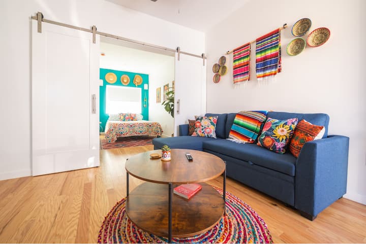 Modern Adobe Retreat | Brand New & 7mi To Disney - Santa Ana, CA