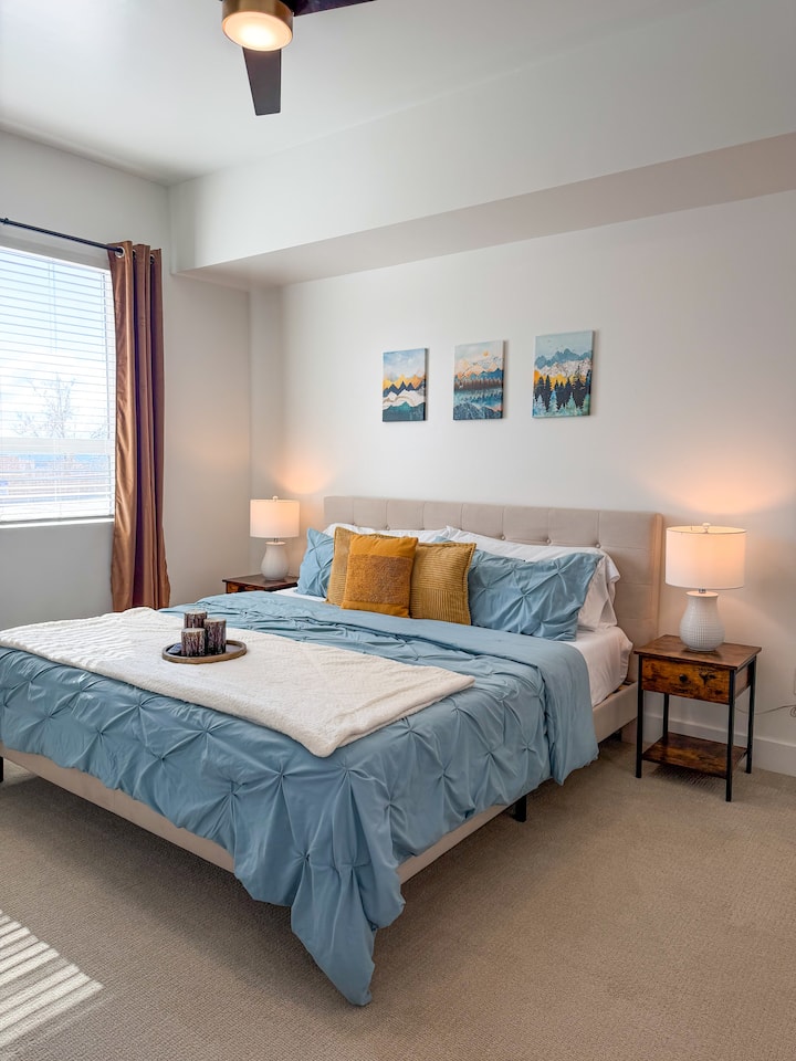 Central/king Bed/gym /Pool/hot Tub/garage - Tracy Aviary & Botanical Gardens