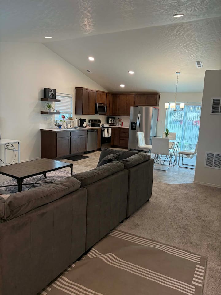 3br House Near Airport | Family-friendly Stay - Pasco, WA