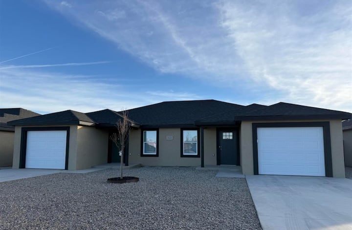 Lux Apt A - 克洛維斯（新墨西哥州）