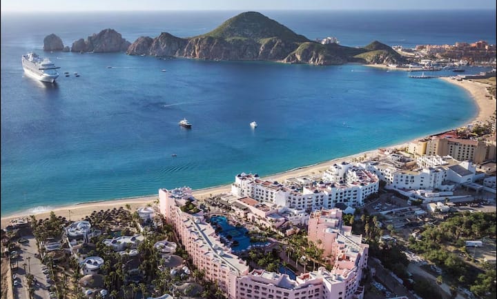 Best Location! Ocean Front! Amazing Value! - Cabo San Lucas