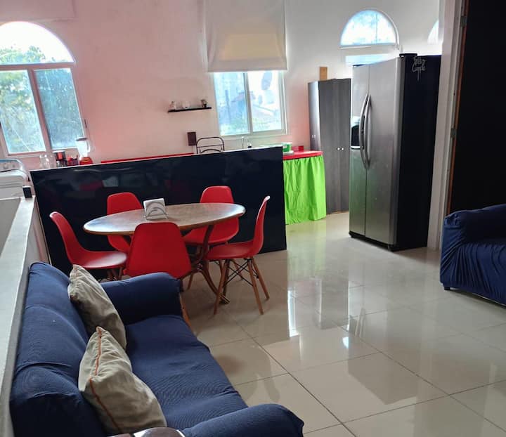 Amplia Suite Vhermosa Ideal Para Grupos De Trabajo - Villahermosa, Mexico