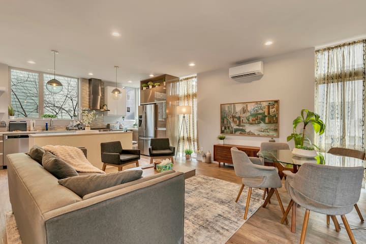 Standalone Modern Townhouse In Seattle - Seattle, WA