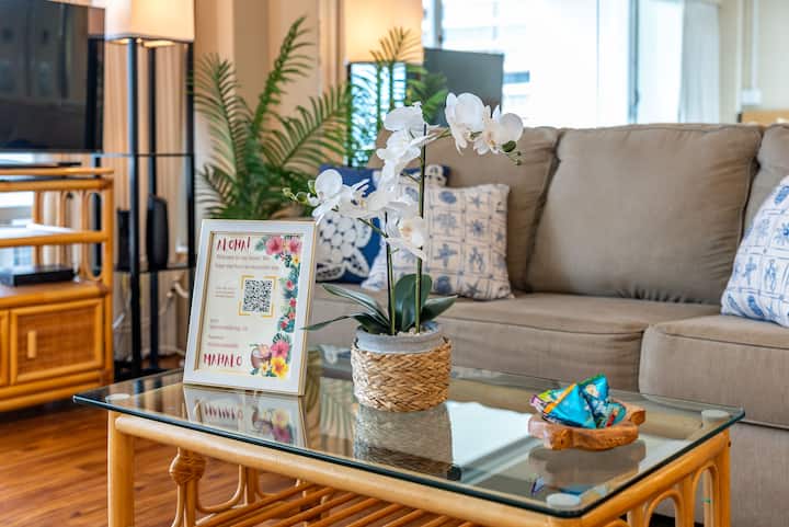Ilikai Resort Studio-no Resort Fee, Pool & Lagoon - O‘ahu, HI