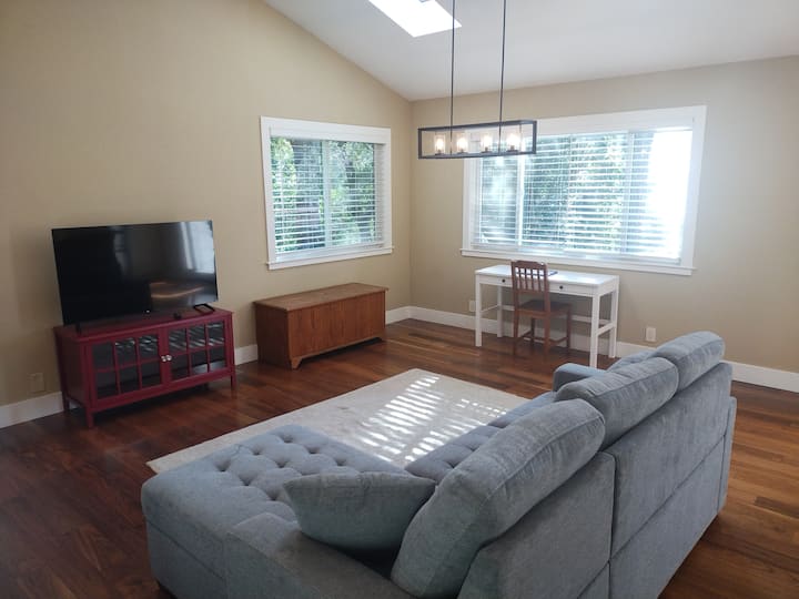 Los Gatos Modern Comfort - Los Gatos, CA