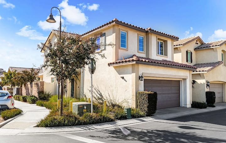 Moreno Valley Retreat | Lake Perris & Uc Riverside - Moreno Valley, CA